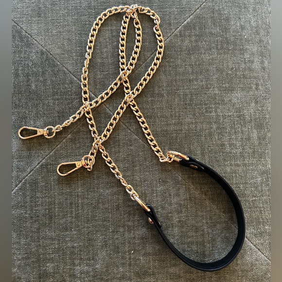 Bags | Unbranded Gold Chain Strap With Leather Shoulder | Poshmark
